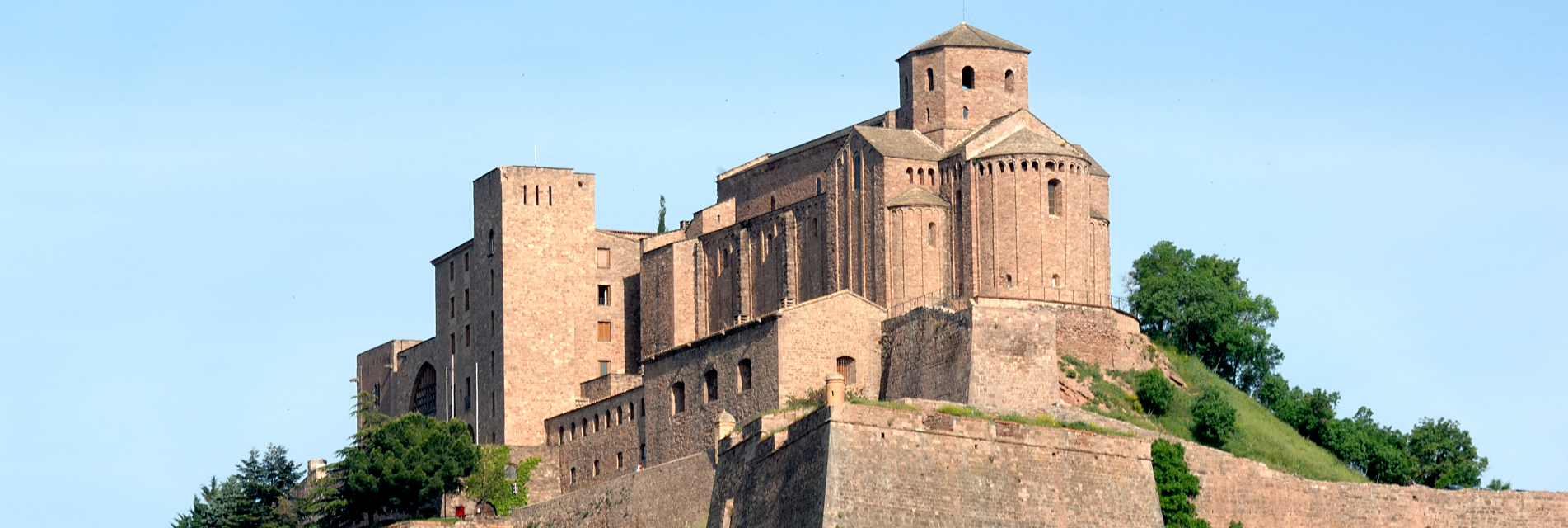 El Castillo de Cardona: de castillo medieval a fortaleza moderna